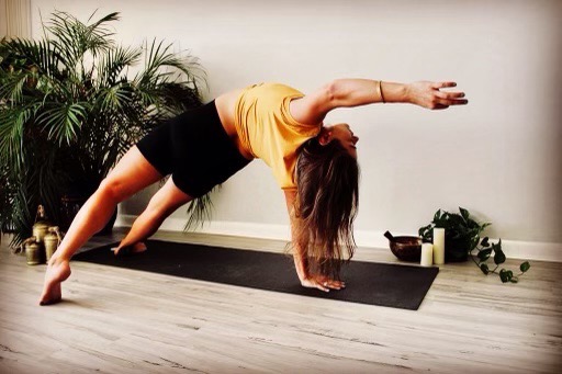 Mandi Lynn Brielle – Blissful Balance Yoga